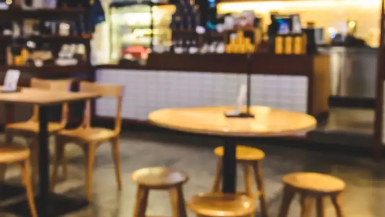 Kafe ve restoranlarda masa ücreti tarih oluyor!